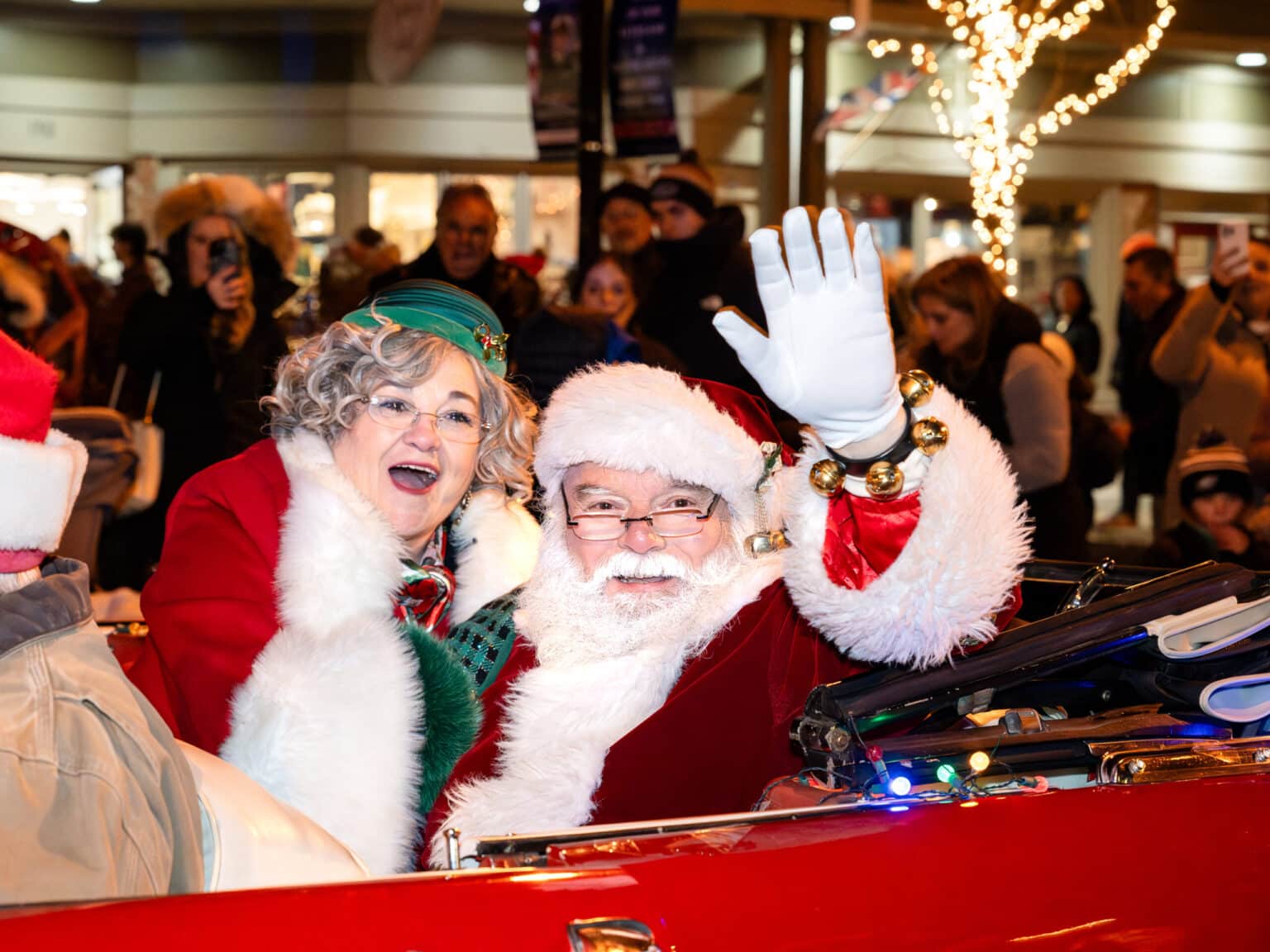 Candlelight Shopping | Downtown Haddonfield | Visit South Jersey